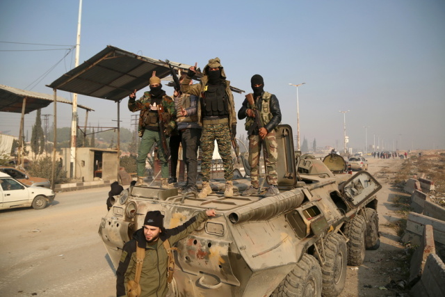 Syria: Fierce fighting with the Kurds in Aleppo, the army ordered the ...